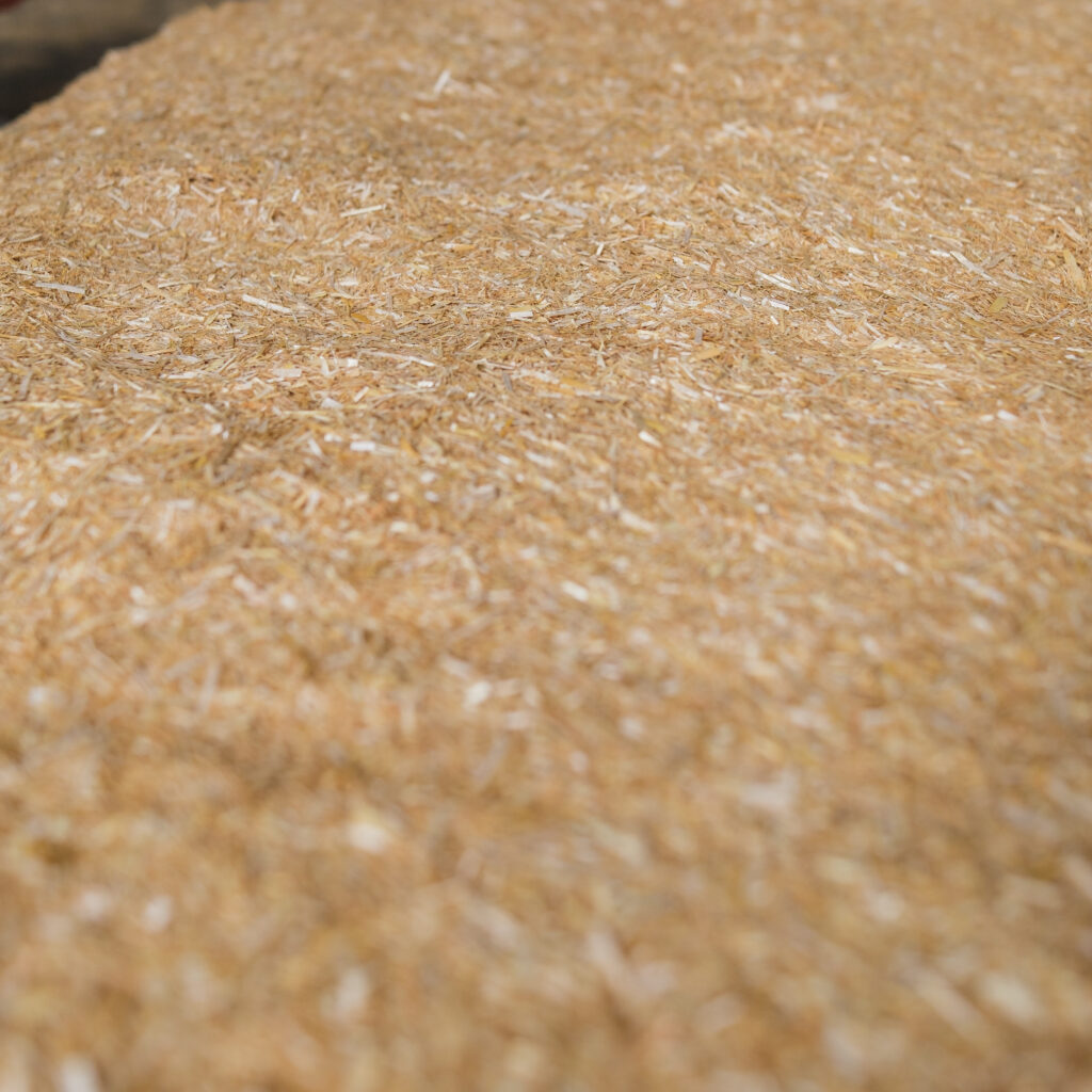 Duurzaam isoleren met stro: de belangrijkste weetjes!